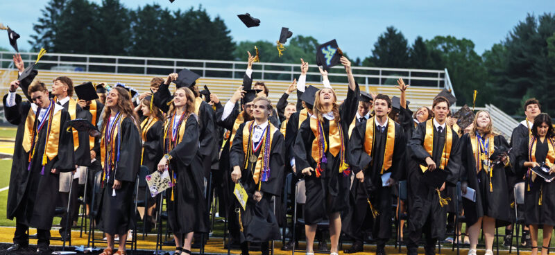 2025 Crestview High School Commencement | News, Sports, Jobs - Salem News